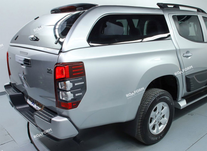 Hardtop on Mitsubishi L200 2015-2021 Fixed Window Canopy - koupit s ...
